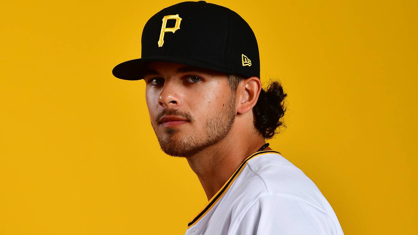 Pittsburgh Pirates: Prospect Jared Jones Receives High Praise