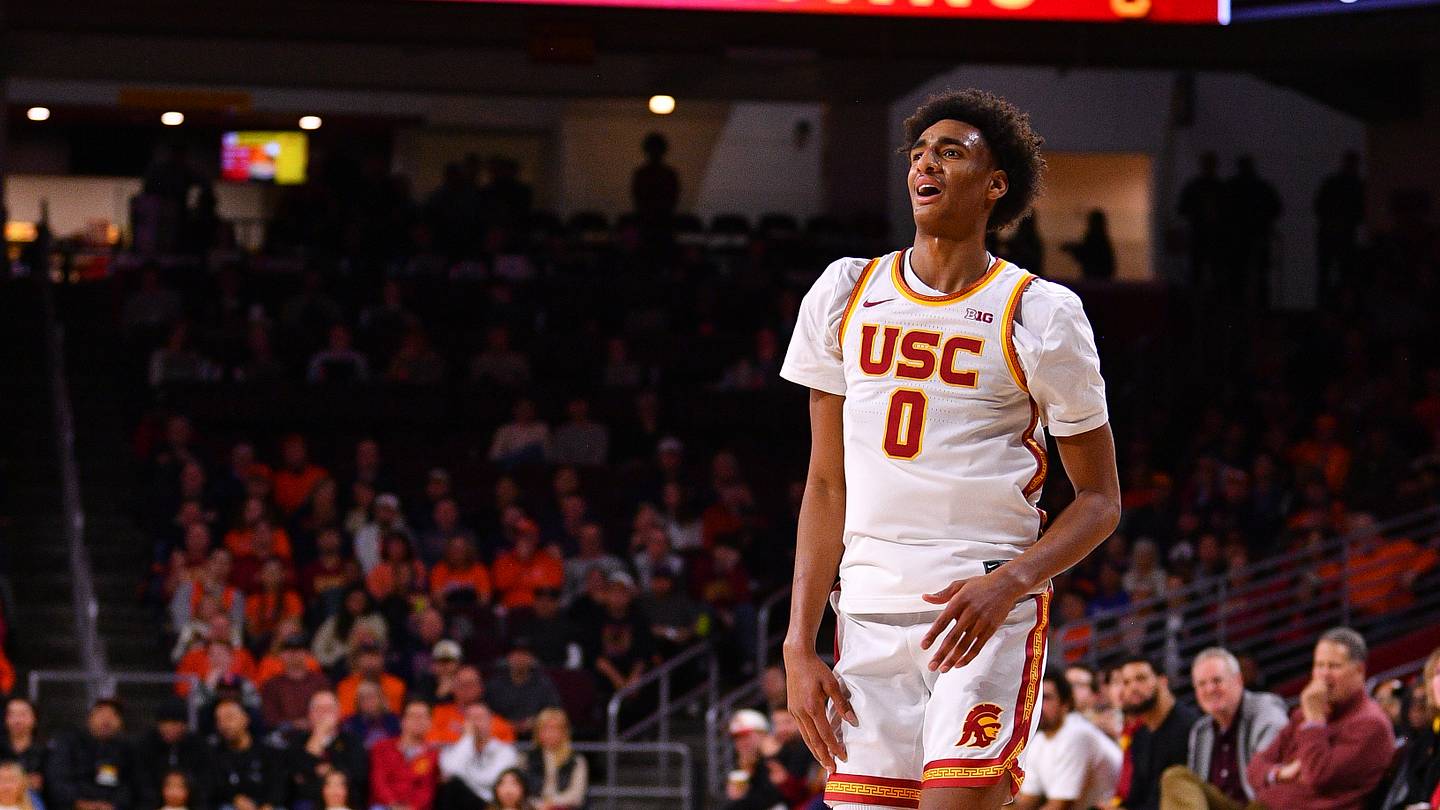 USC men's basketball watches tournament hopes fade in worst outing of ...