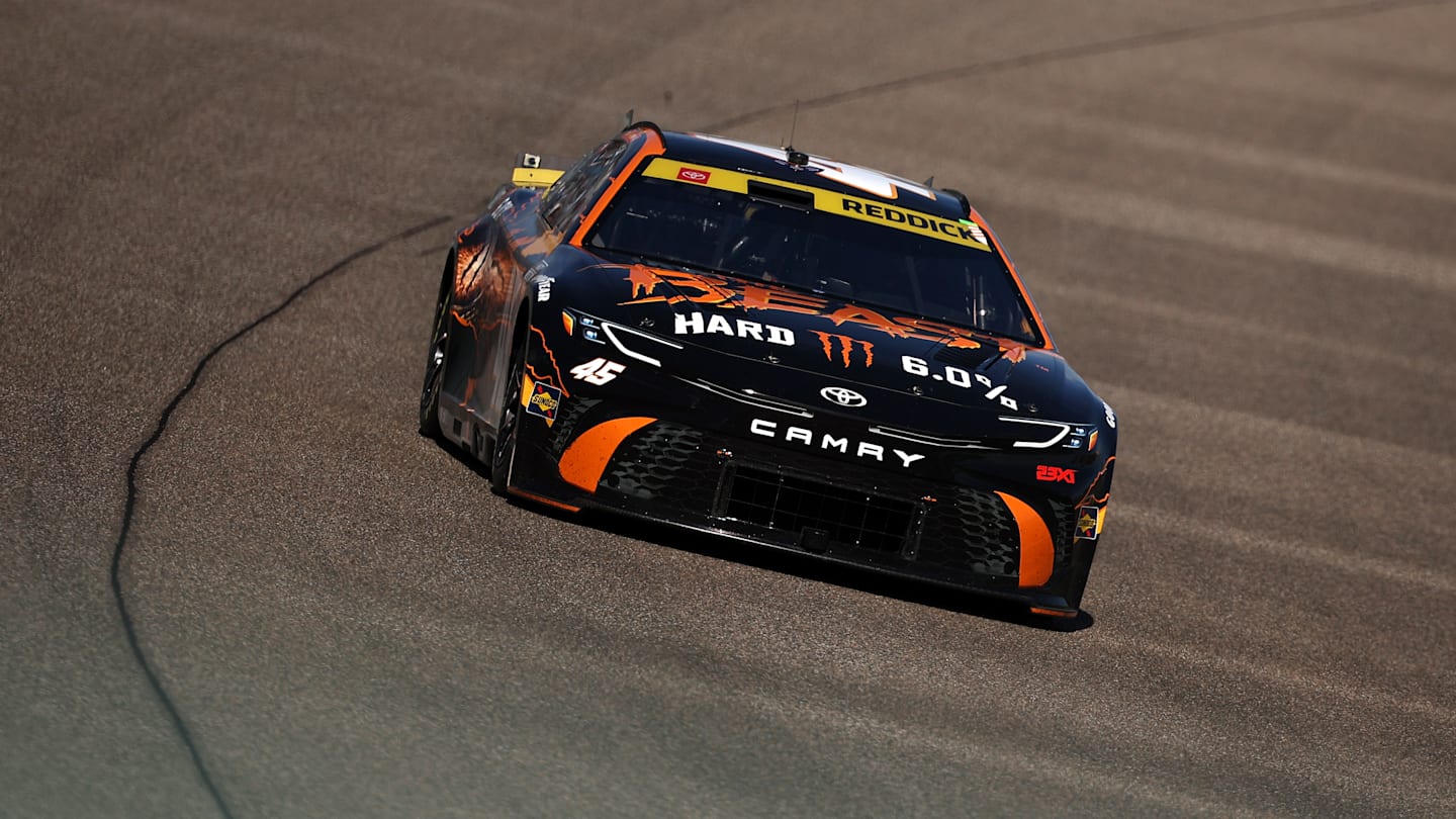 NASCAR Cup Series qualifying updates at Homestead, full starting lineup