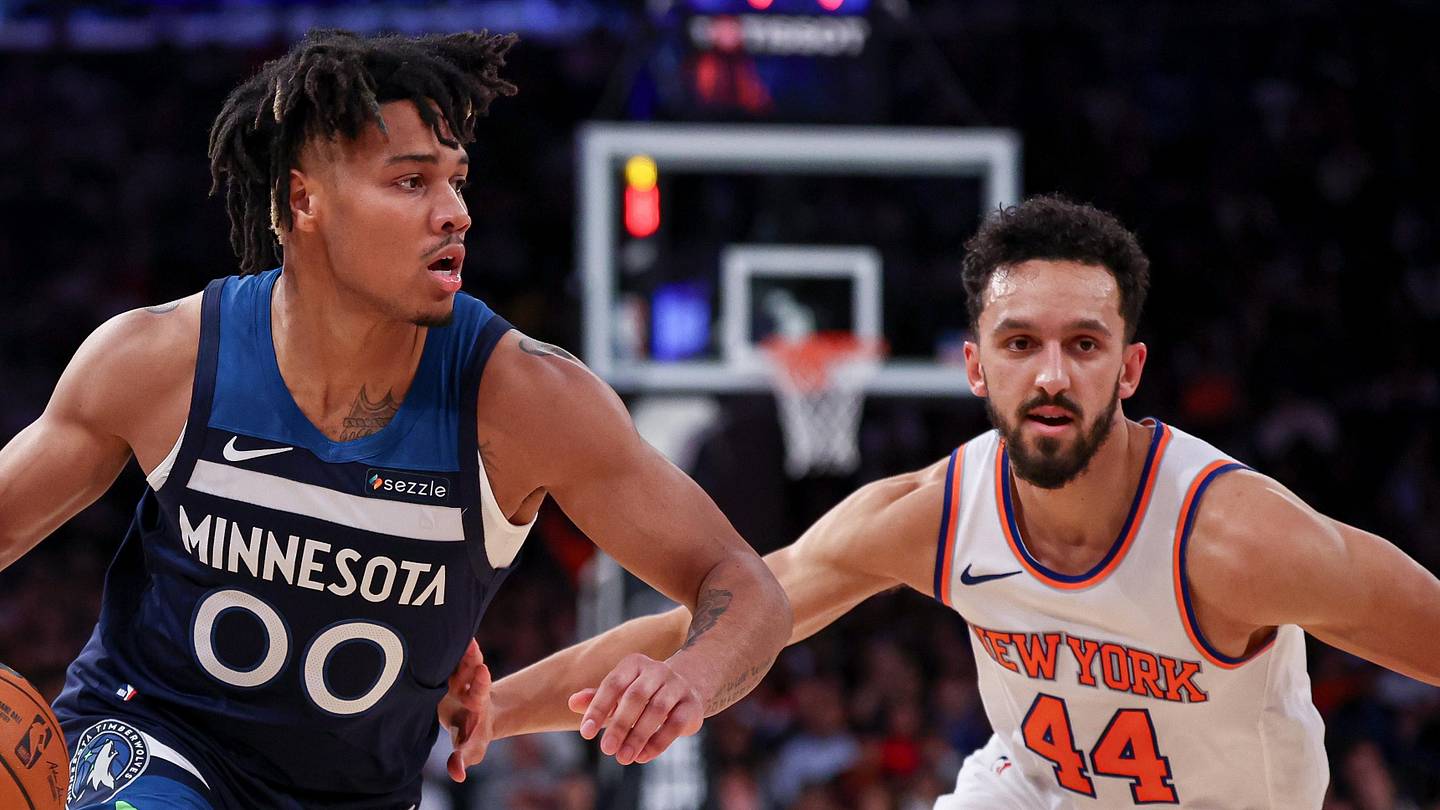 Former Illini Terrence Shannon Jr. Rocks the Rim, Scores First NBA Points