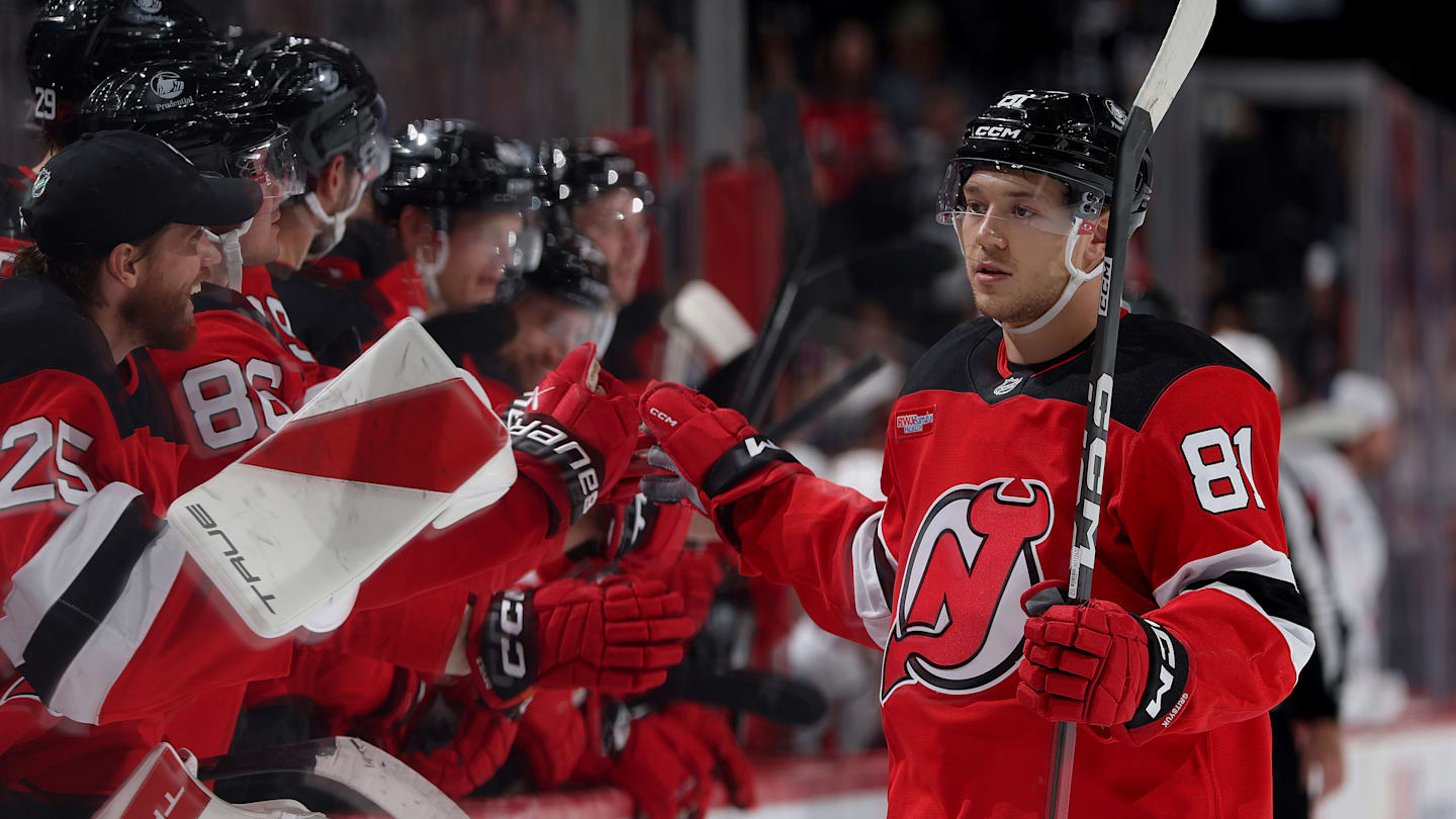New Jersey Devils' Arseny Gritsyuk passes early Jack Hughes chemistry test