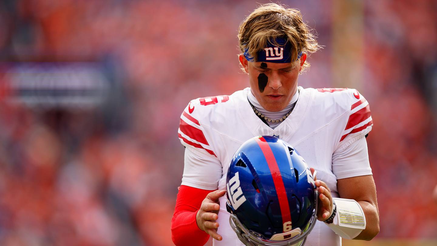 Jaxson Dart's reaction to Cam Skattebo injury was every Giants fan watching