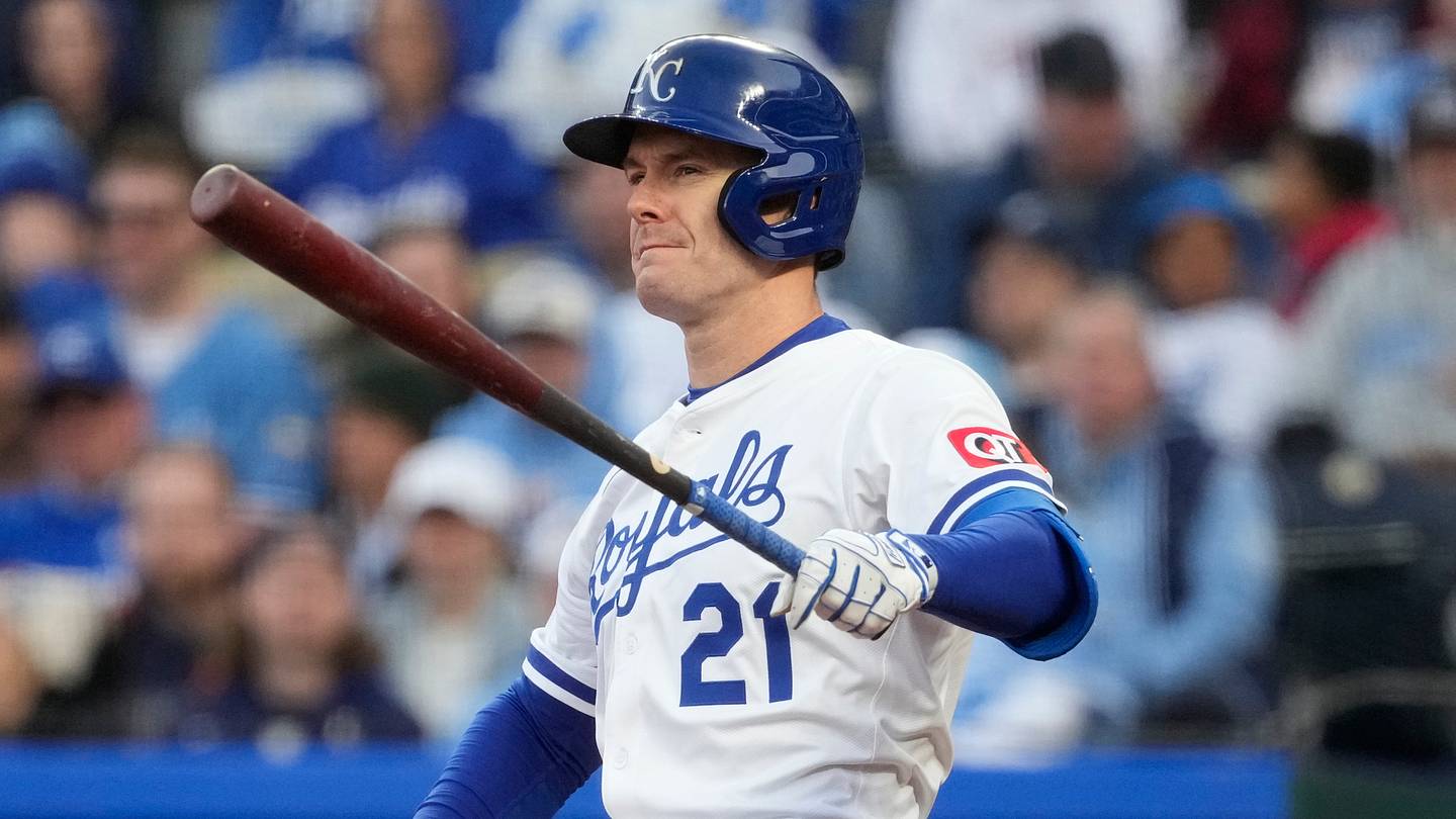 Brewers acquire new pitching project in completion of Mark Canha trade