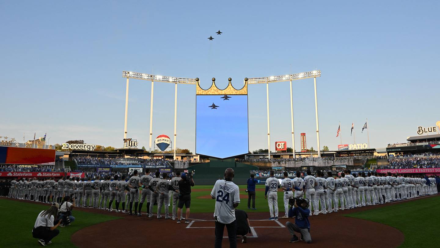 KC Royals assistant GM drops out of race for SF Giants top job