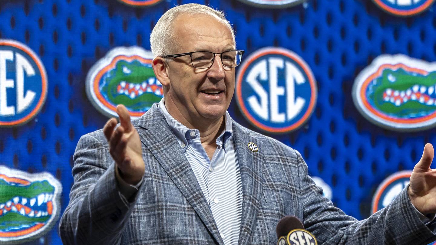 SEC Tops $1 Billion in Total School Payouts for 2024-25 Fiscal Year