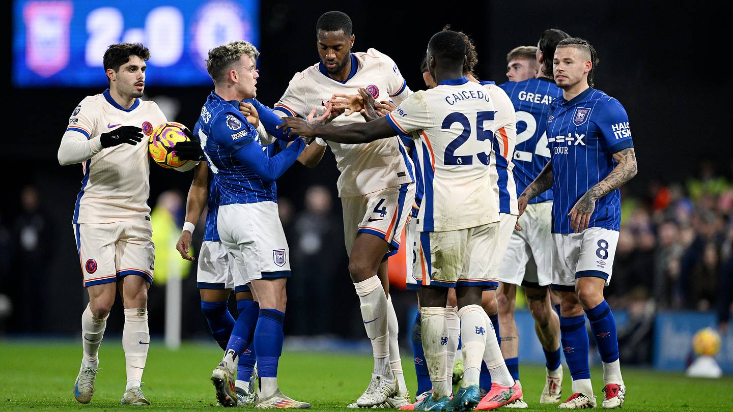 Chelsea stunned by shocking defeat to Ipswich in historic Premier ...