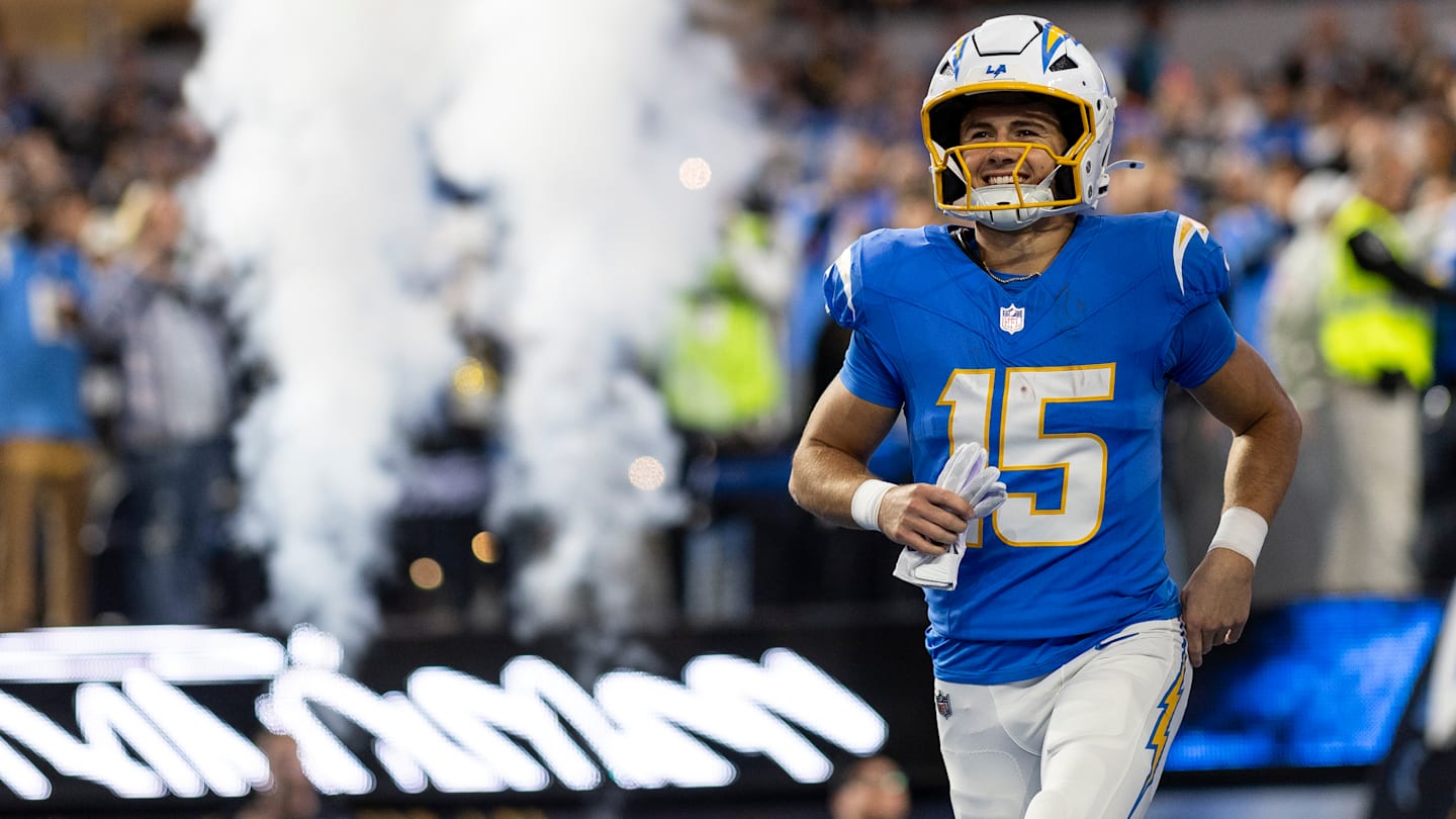 Is Ladd McConkey playing tonight? Latest updates for Chargers' rookie WR