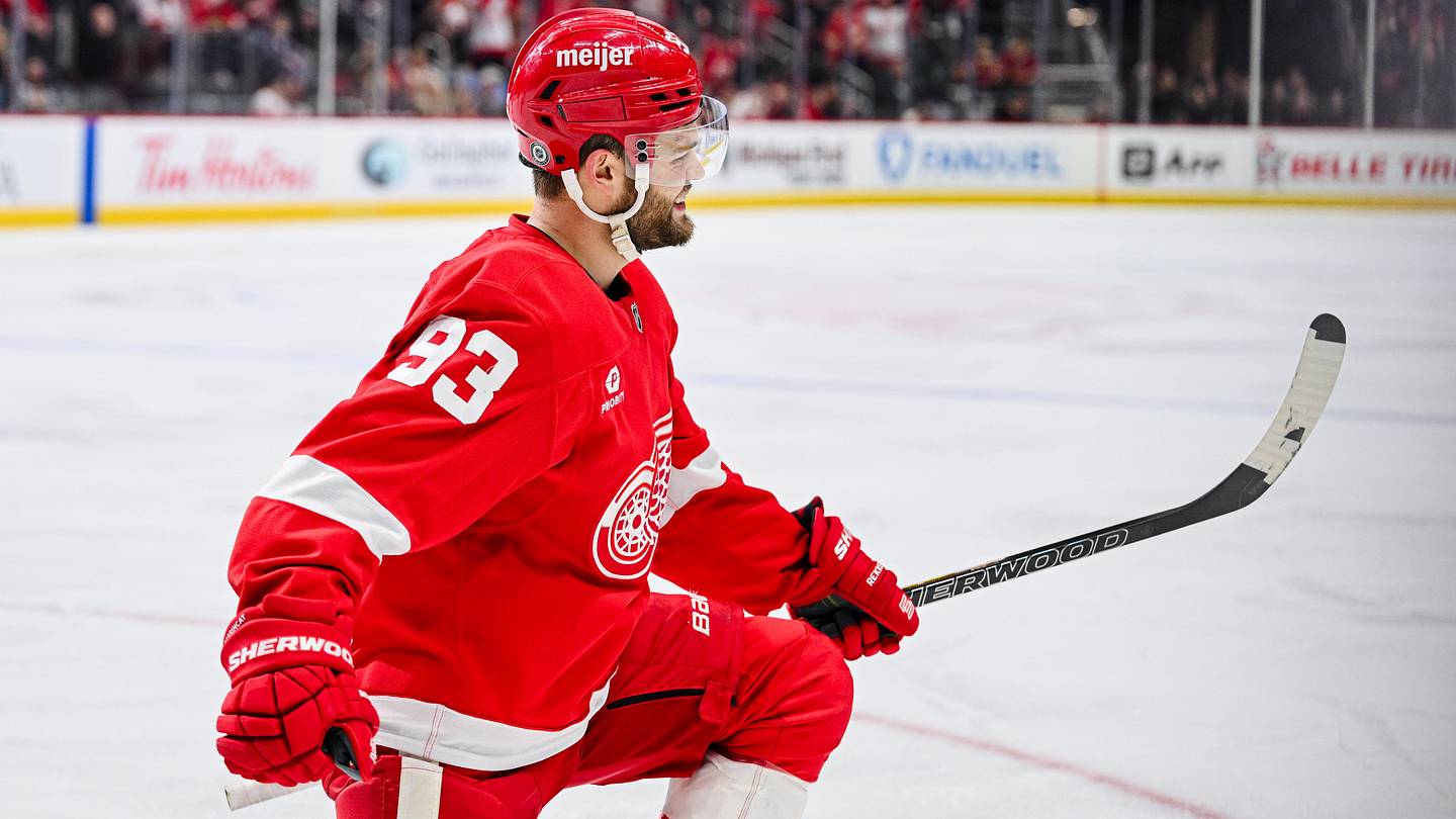 DeBrincat’s gritty 39-goal season cements him as Red Wings core piece