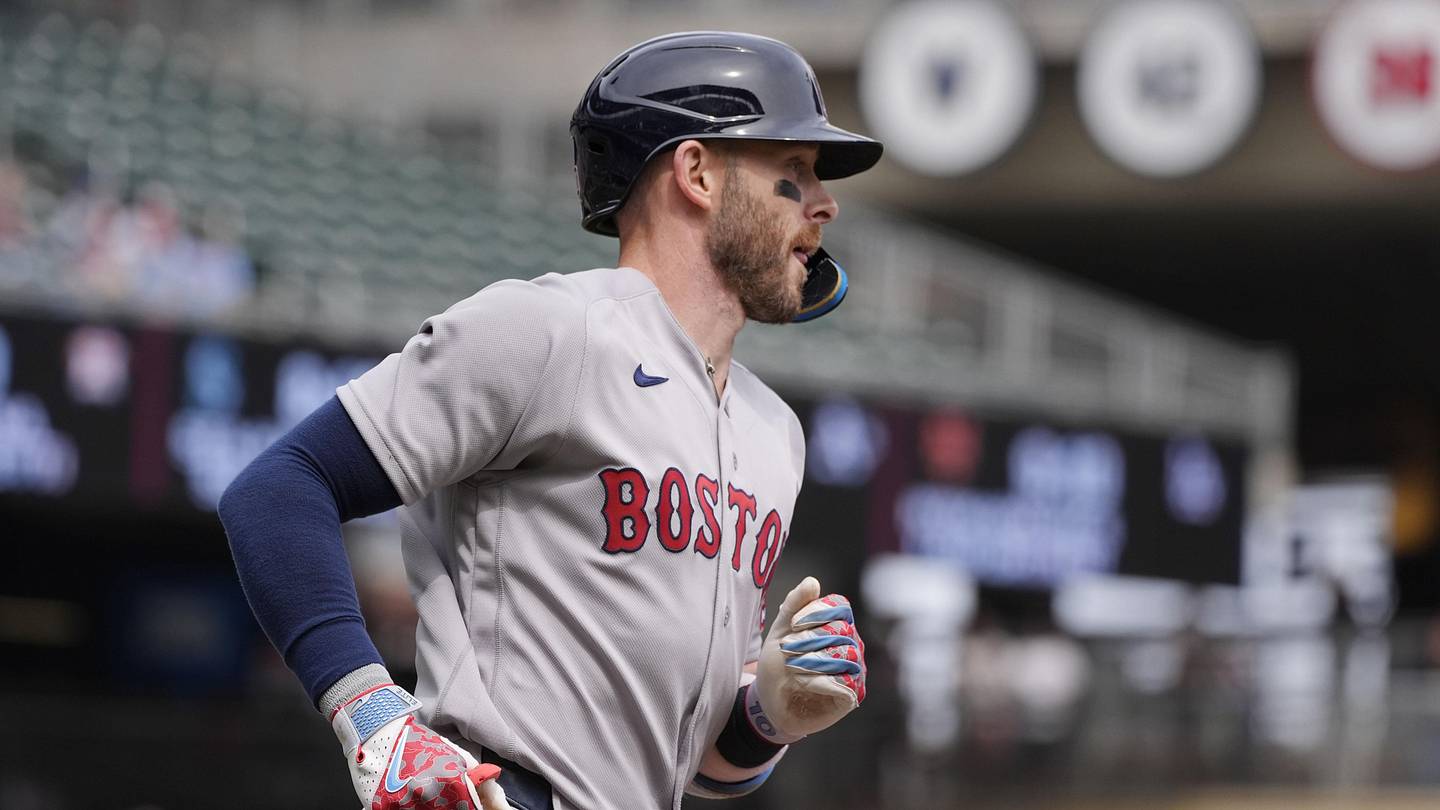 Red Sox Veterans Outspoken After Cutting Ties With Alex Cora