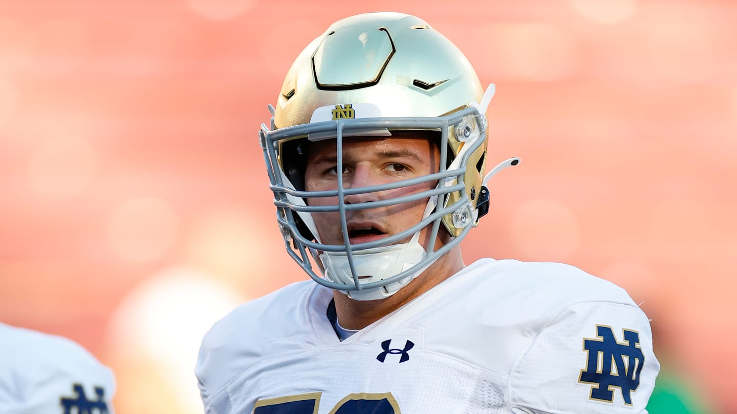 Tennessee signs Notre Dame transfer offensive lineman Sam Pendleton