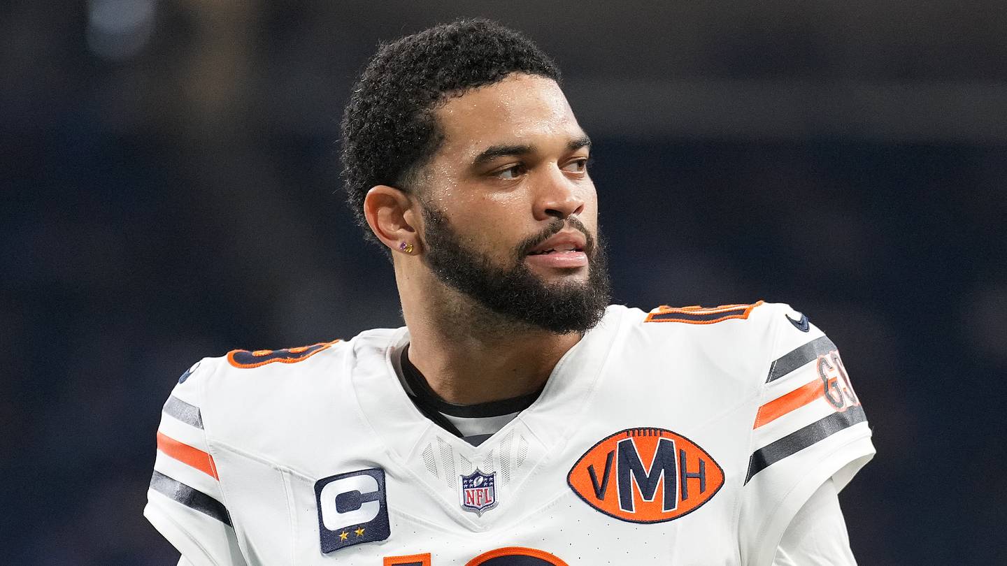 Bears' Caleb Williams poses familiar threat for struggling Raiders defense