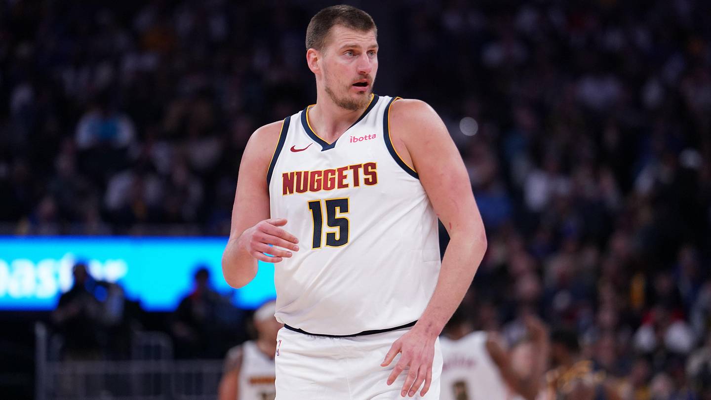 6-foot-11, 284-pound Nikola Jokic looks tiny next to giant brother in ...