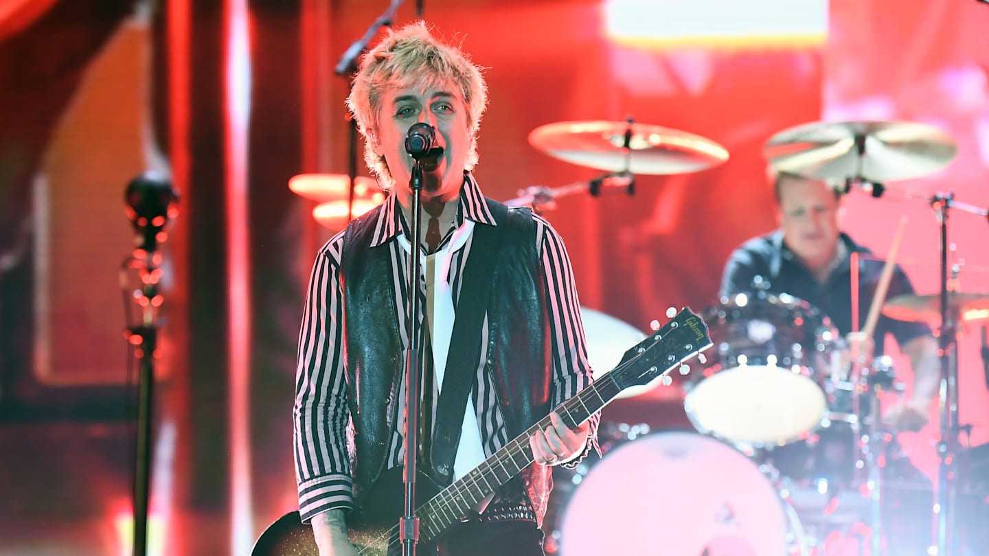 Green Day get back to their punk rock roots