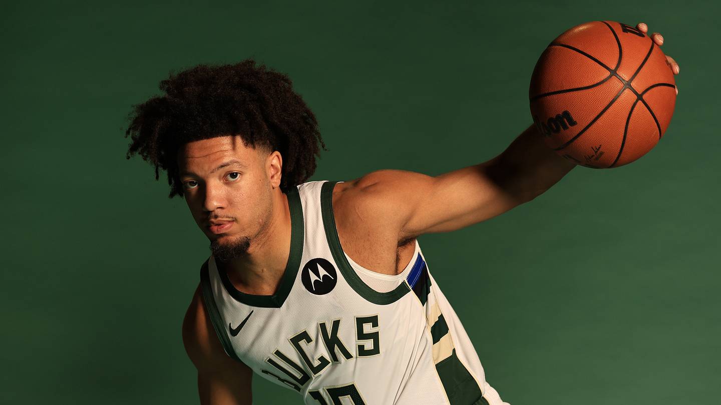 In two sequences, Mark Sears intrigued Bucks fans everywhere