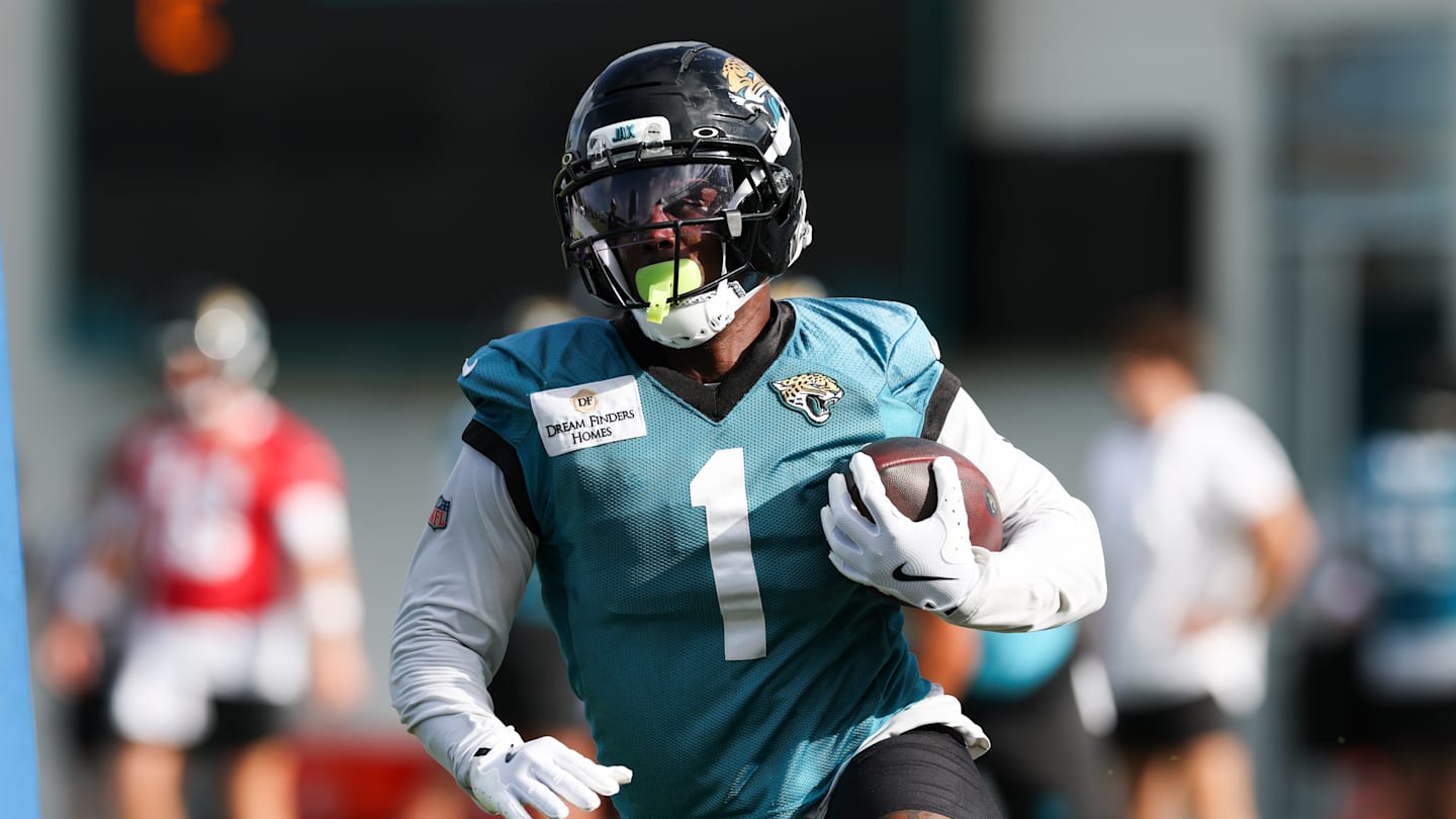 Jaguars' plans for Travis Etienne just tipped with Ja'Quinden Jackson ...