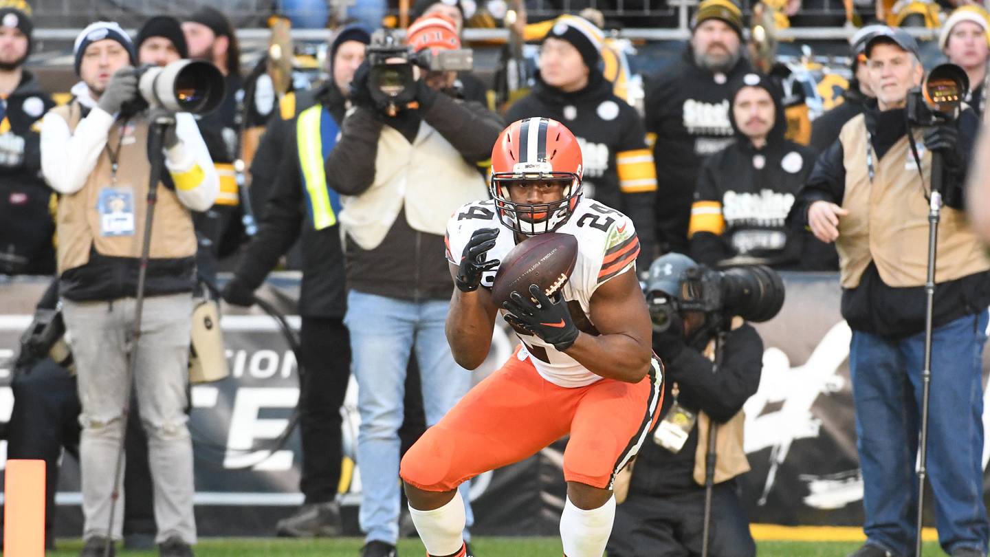 Buy or sell on Browns rumors: Is Nick Chubb a serious cut candidate?