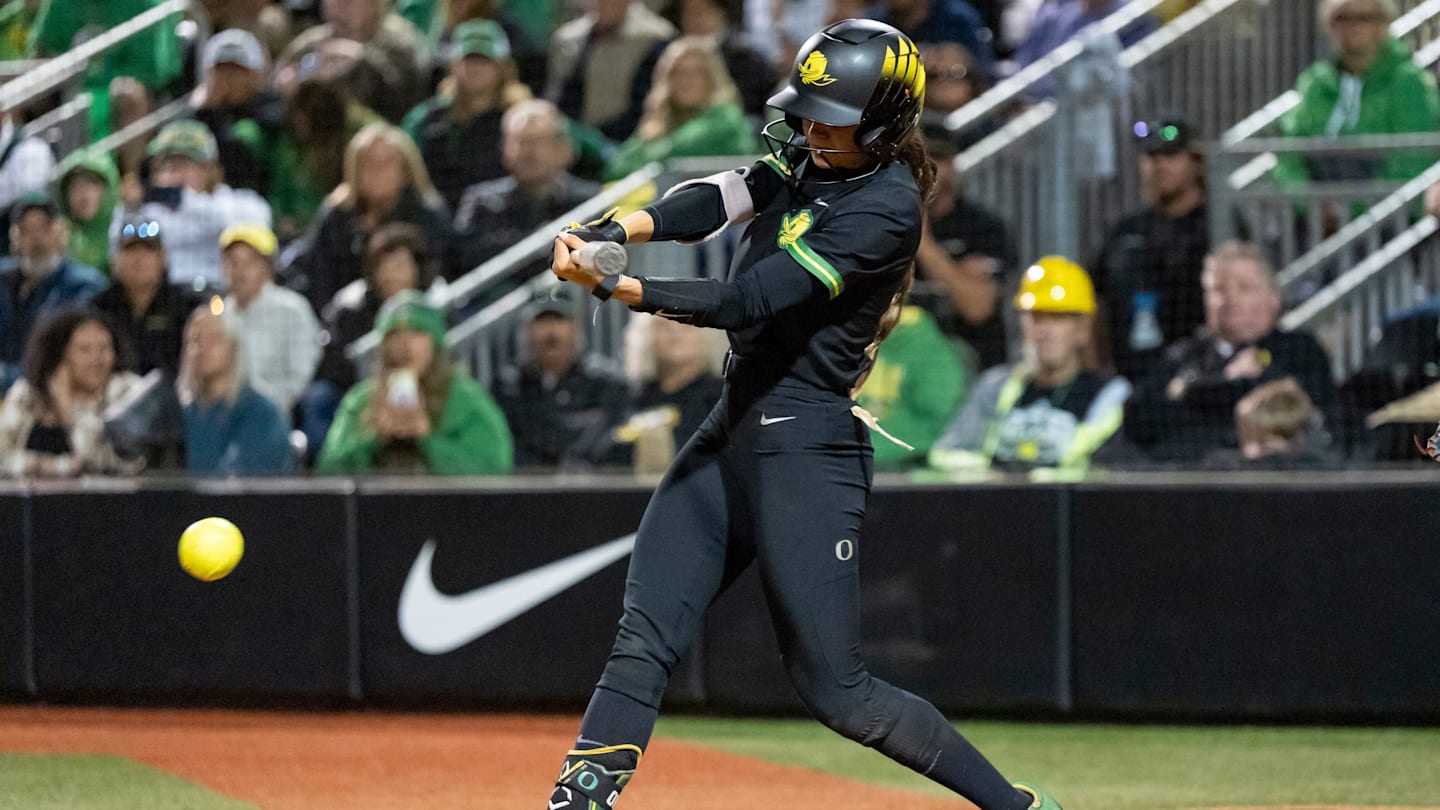 Oregon Ducks News: New threads for the CWS, an undervalued asset in ...