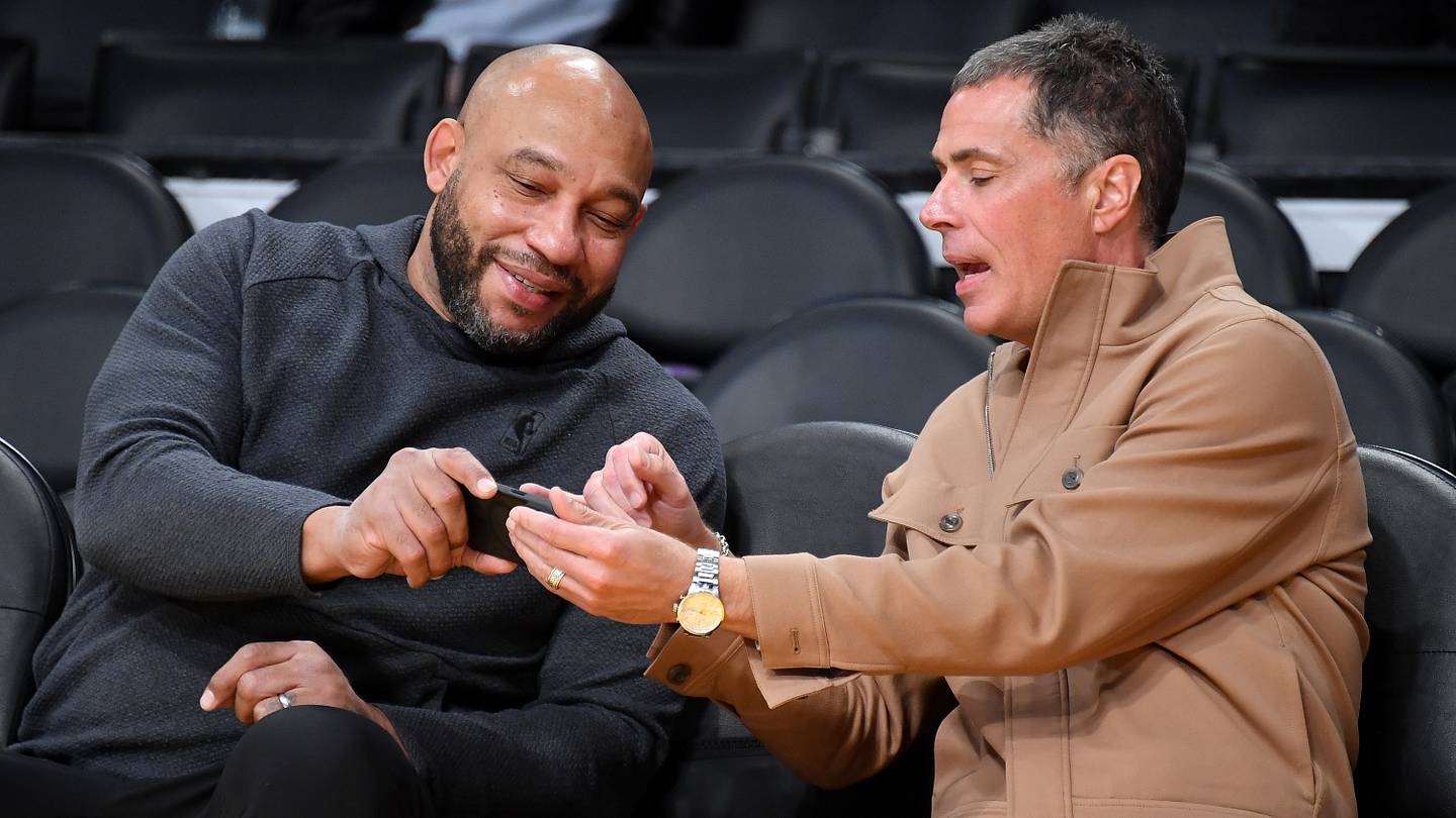 Lakers rumors: LA reportedly may pass on deadline deal in favor of ...