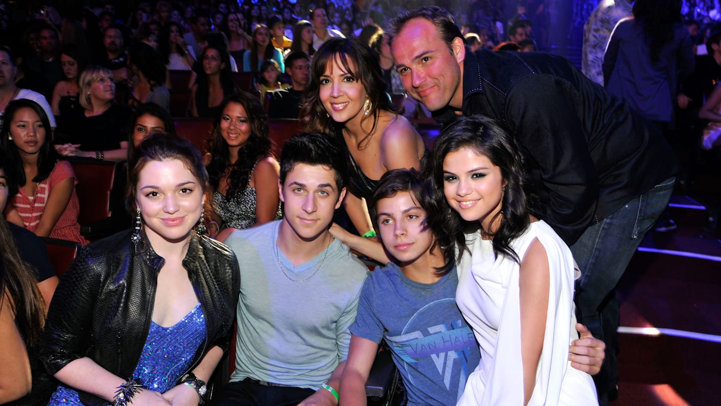 The Wizards Return...Again? Wizards of Waverly Place Sequel Series In ...