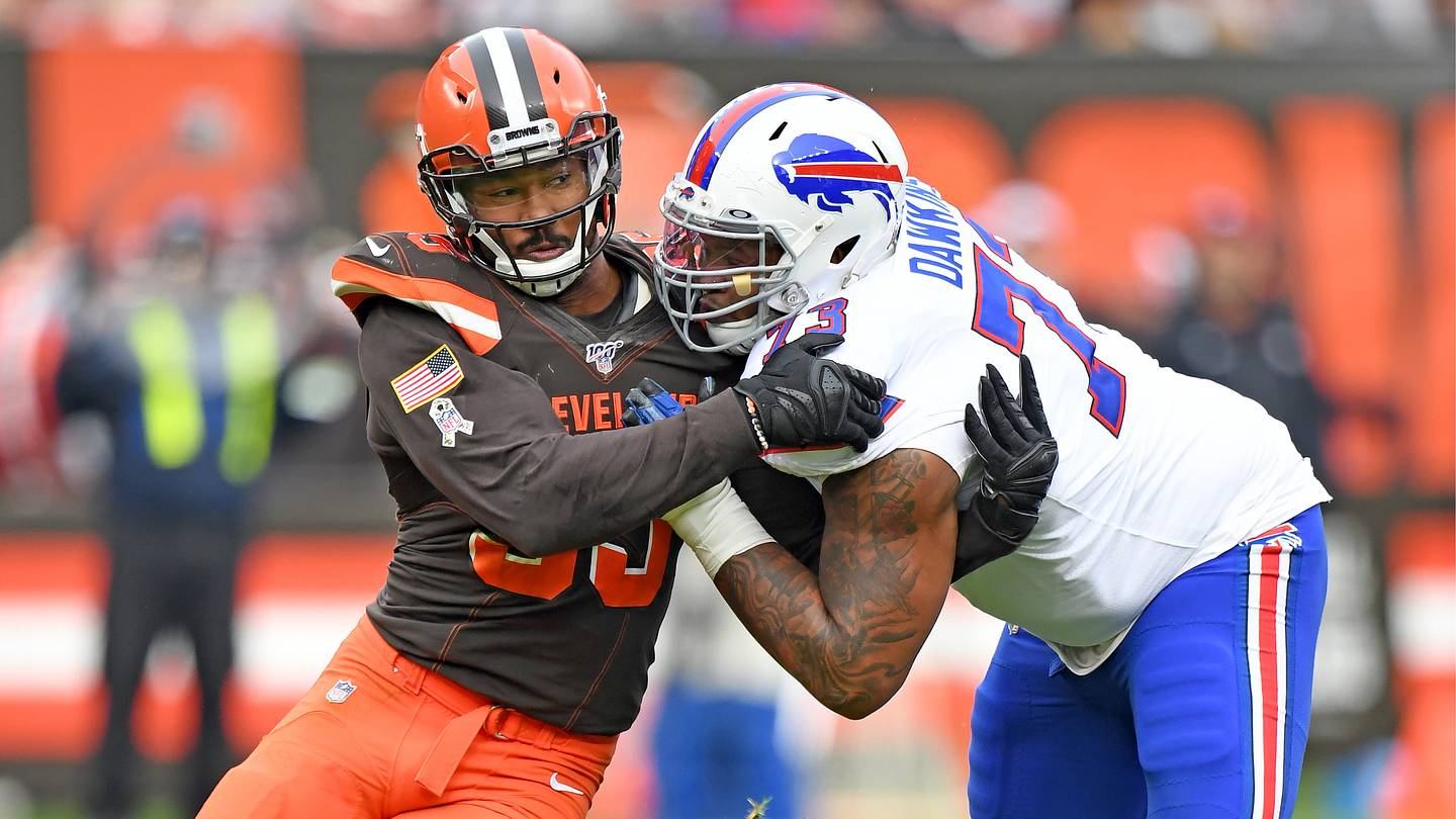 Myles Garrett rumors: Bills recruiting pitch, Commanders connect ...