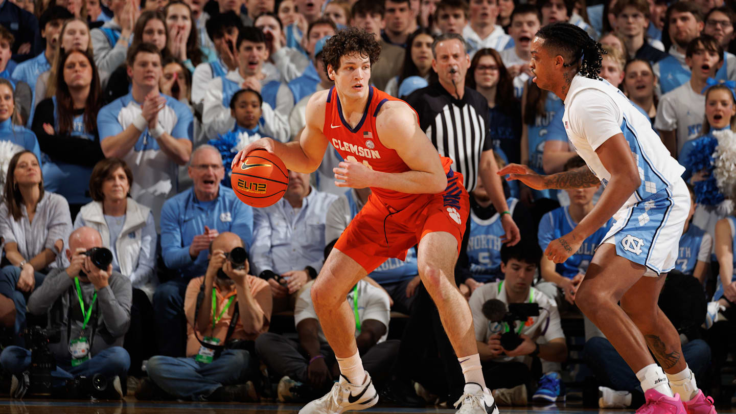 PJ Hall addresses rumors of his potential transfer to North Carolina