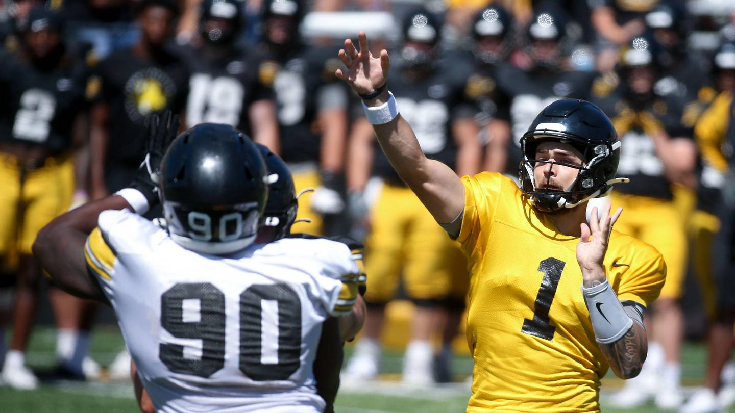 WATCH: Brendan Sullivan Throws First TD As Iowa Hawkeyes QB