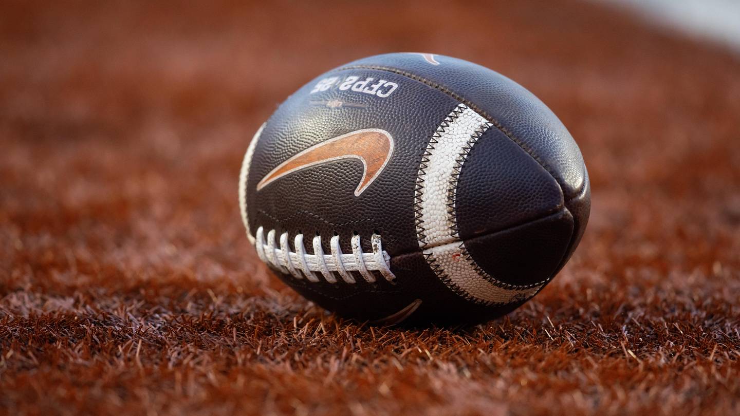 College athletes reveal which programs offer the best NIL support