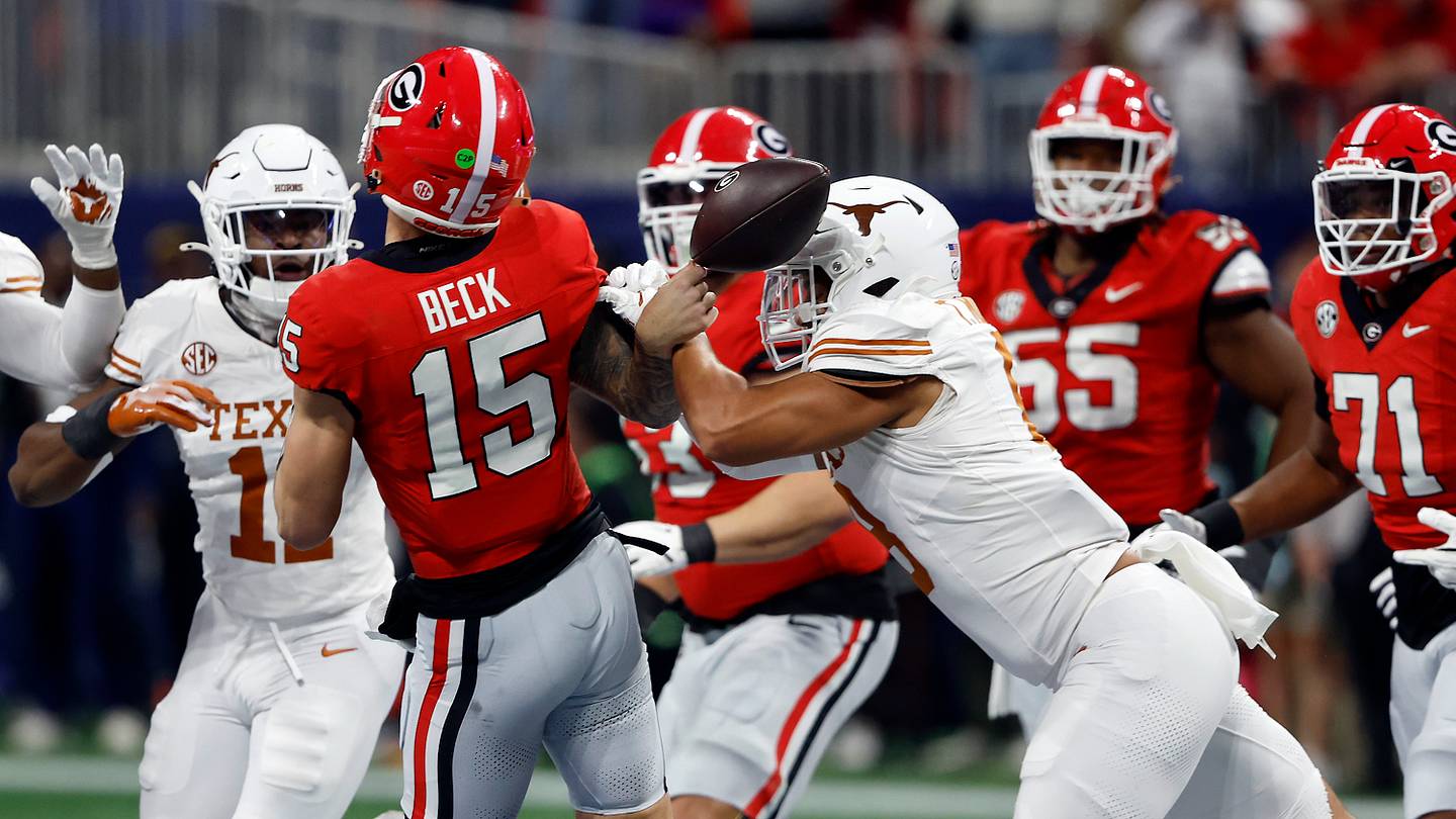 Georgia Bulldogs: Does Carson Beck injury change national championship ...