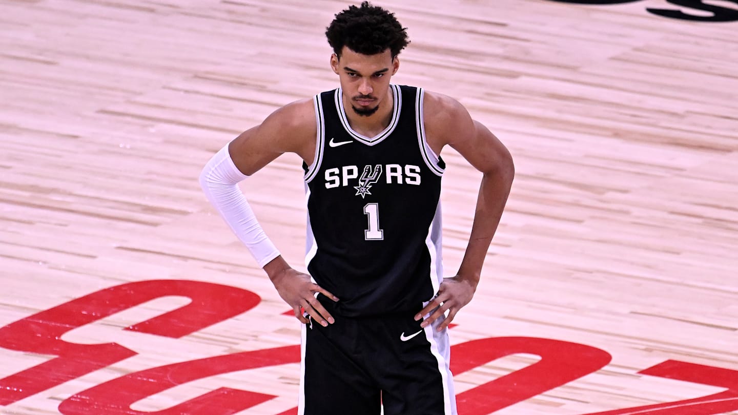 NBA Trade Rumors: 3 Non-De'Aaron Fox targets atop Spurs' wishlist to ...