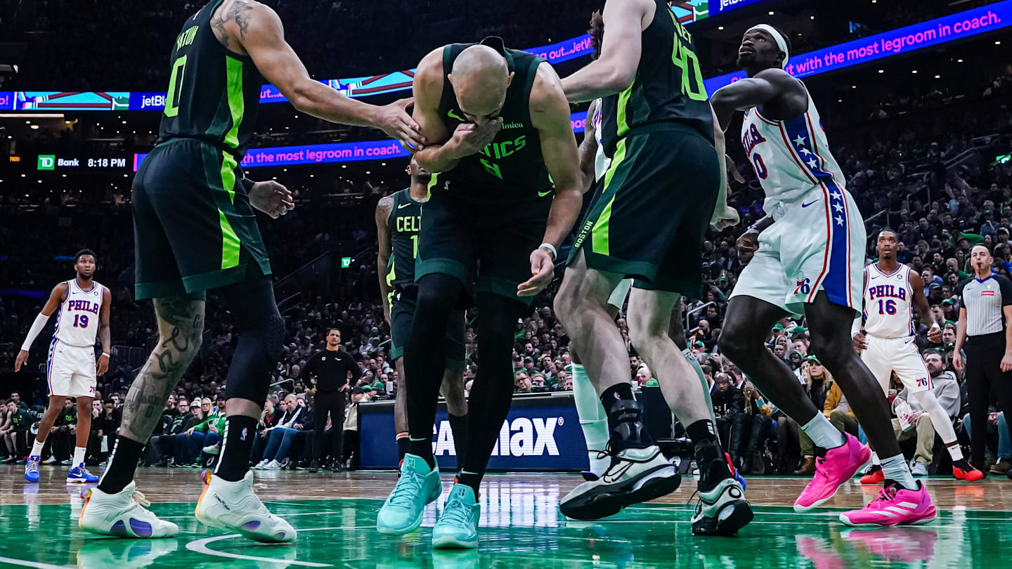 Derrick White gives new injury update after brutal tooth incident