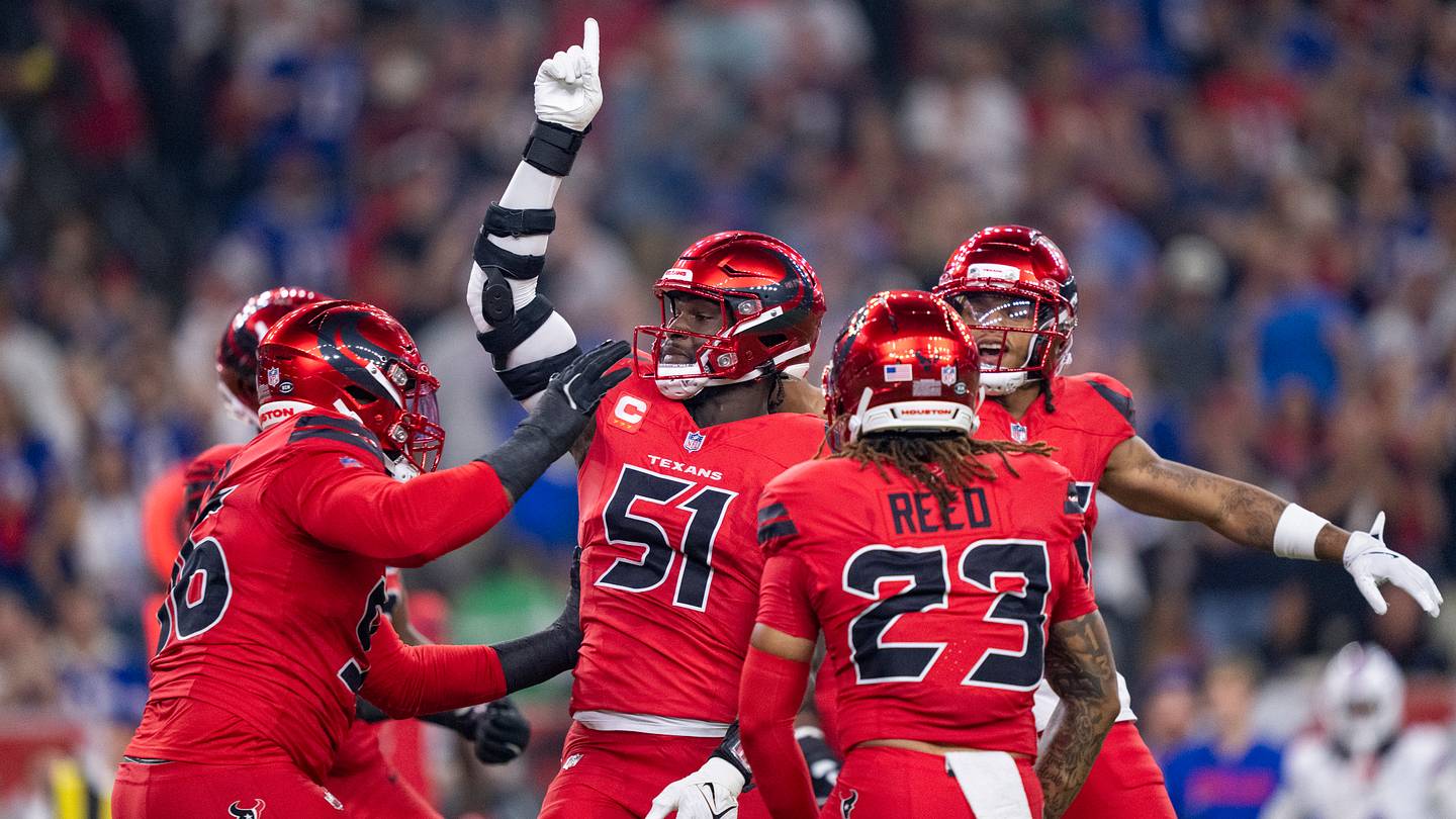 Inside the Hive: Why the Houston Texans SWARM mentality makes them the ...