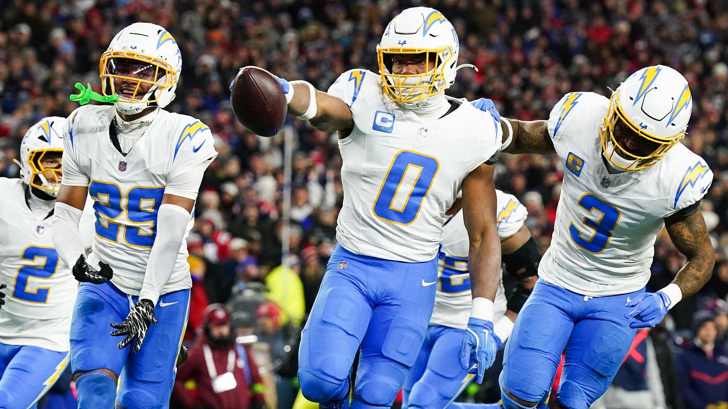 Chargers continue promising offseason trend with latest coaching interview