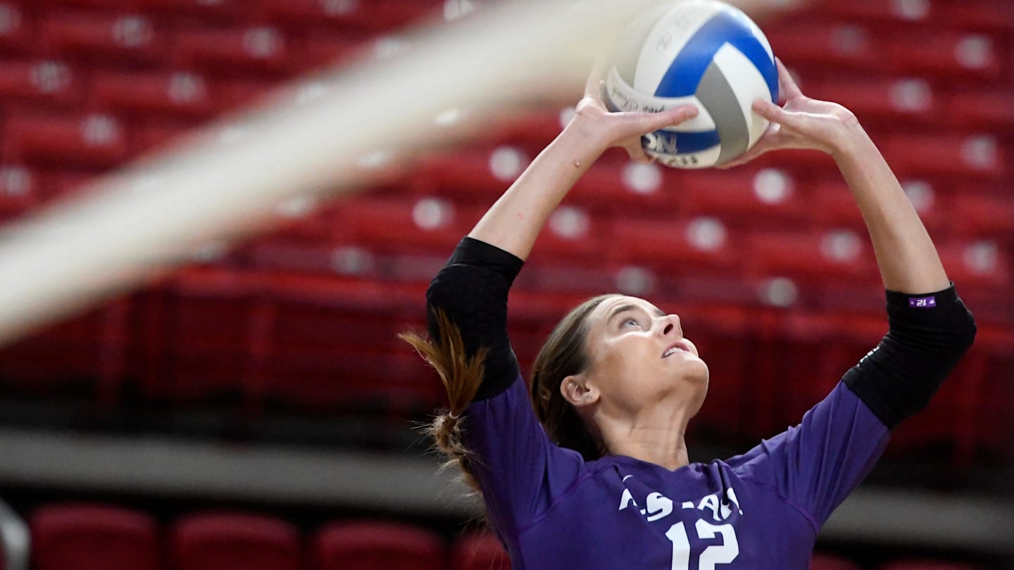 Kansas State Volleyball Earns First-Round NCAA Win Over San Diego
