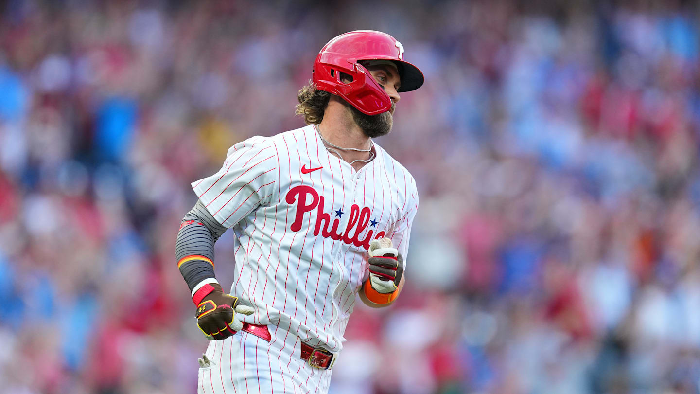 Bryce Harper puts slumping Phillies superstars on notice