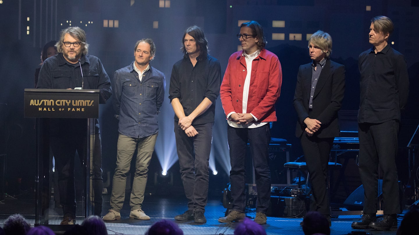 Why did Jay Bennett leave the band Wilco?