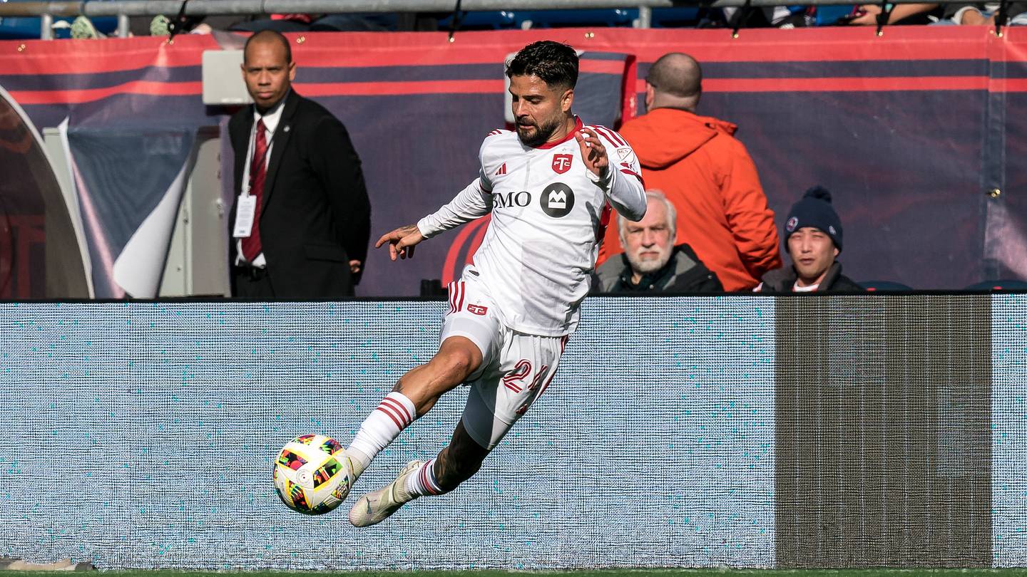 Lorenzo Insigne Wants to Escape the Canadian Cold