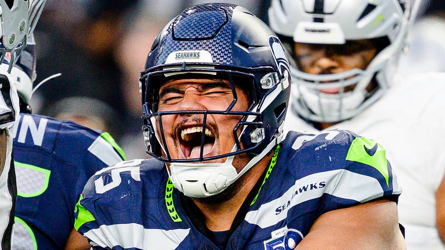 Unsung Seahawks defensive lineman turning heads in battle for roster spot