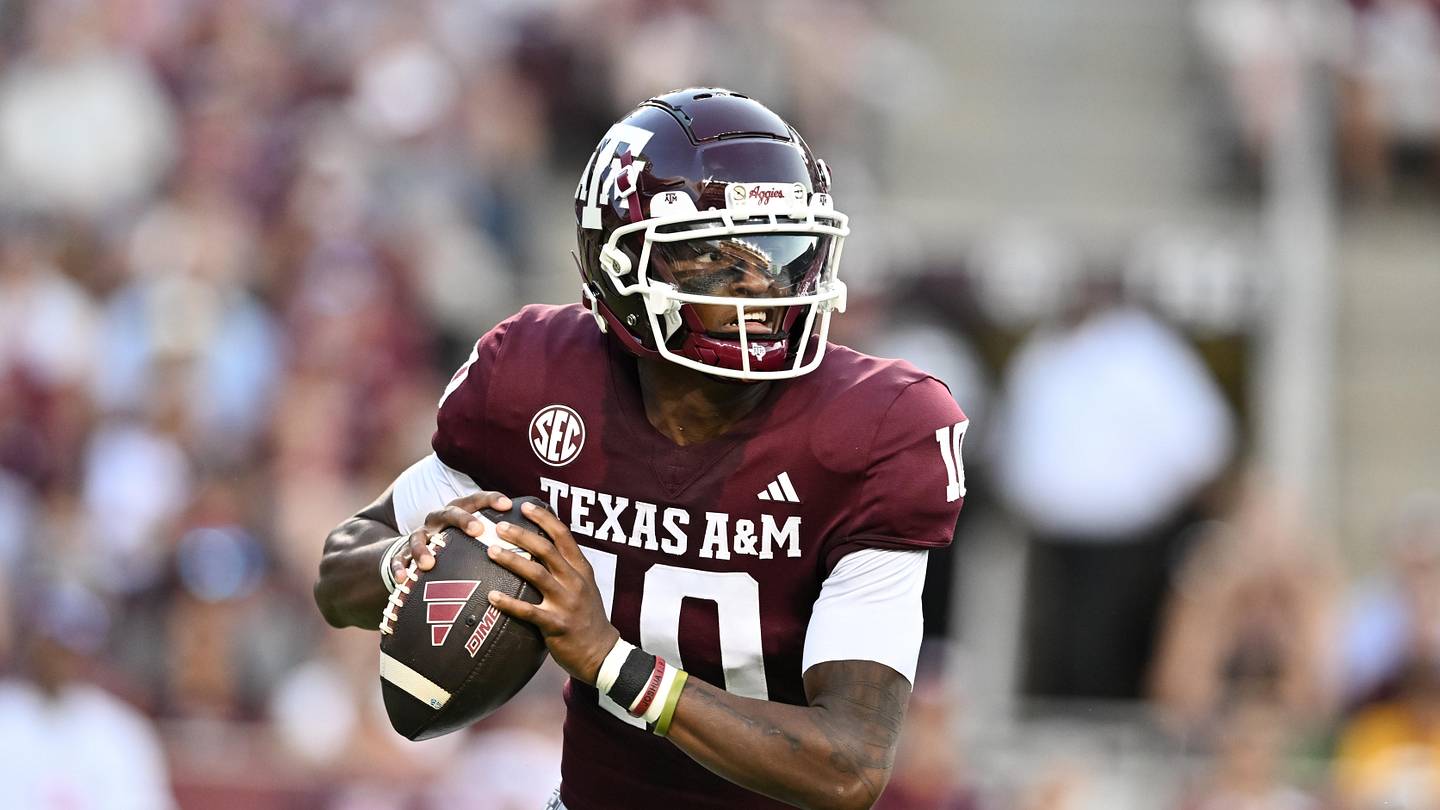 AP top 25 poll: Texas A&M, Michigan fall in latest college football ...