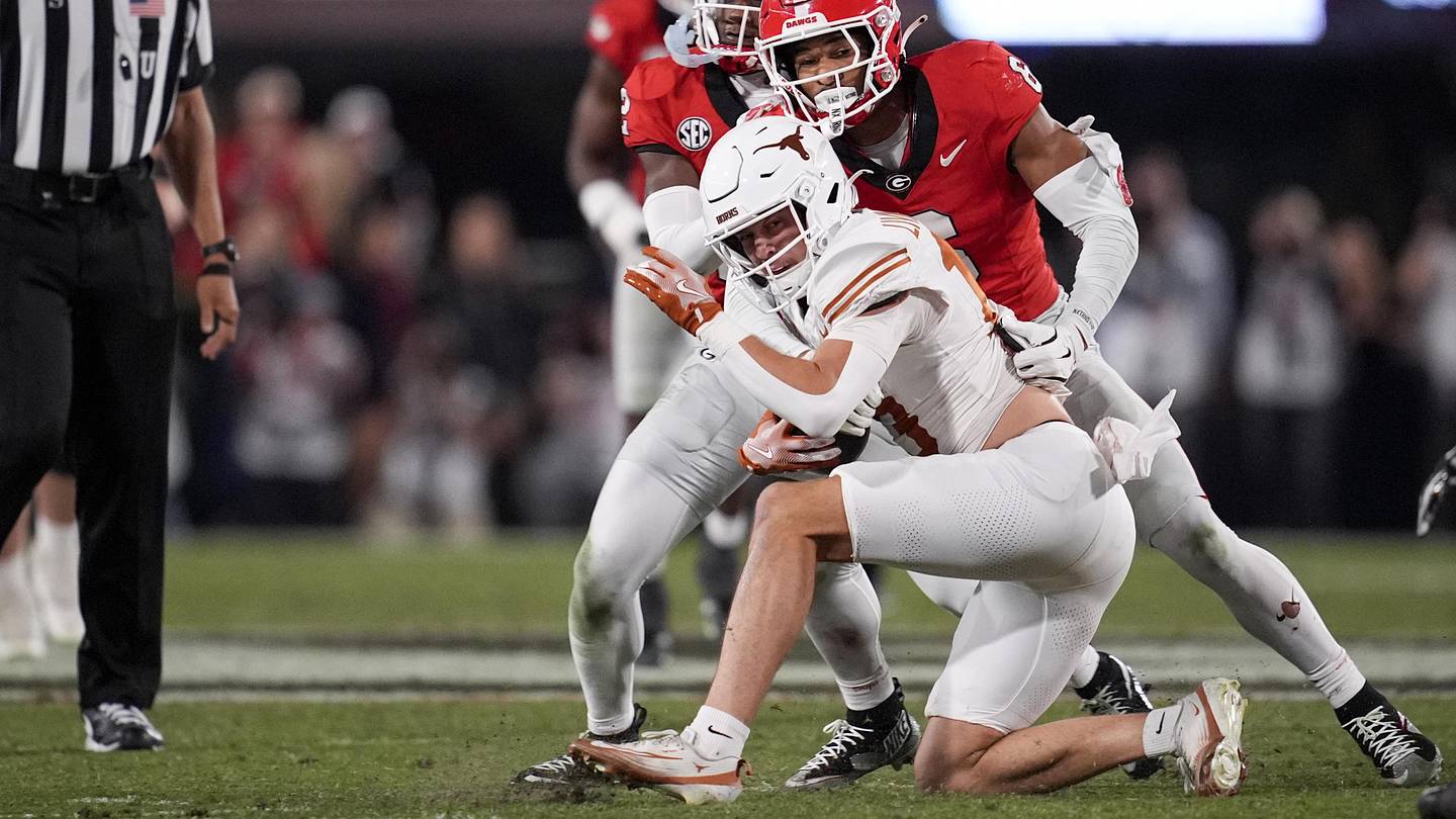 Texas Longhorns get exactly what they deserve in third CFP rankings