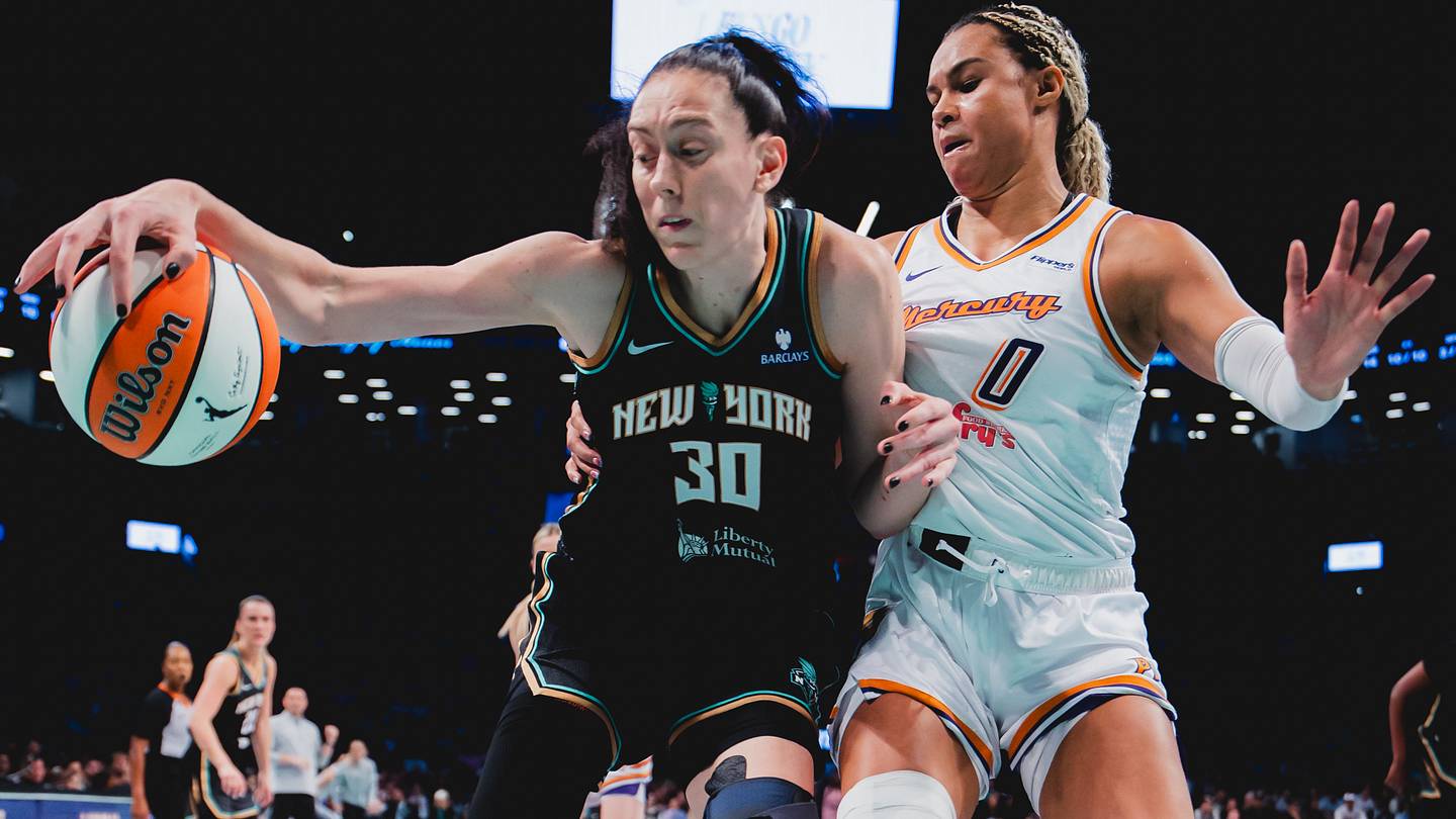 Mercury Stars Call Out Liberty Fans