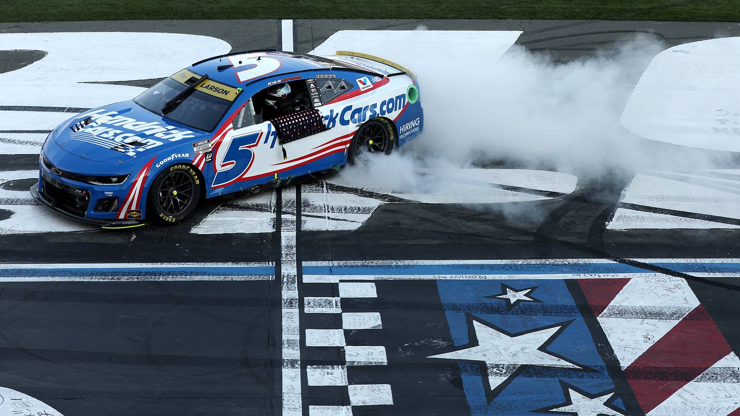 NASCAR standings without playoffs: Surprise driver 2nd behind Kyle Larson