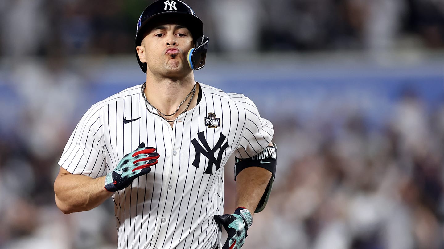 It only took one day for Giancarlo Stanton to make his injury sound way ...
