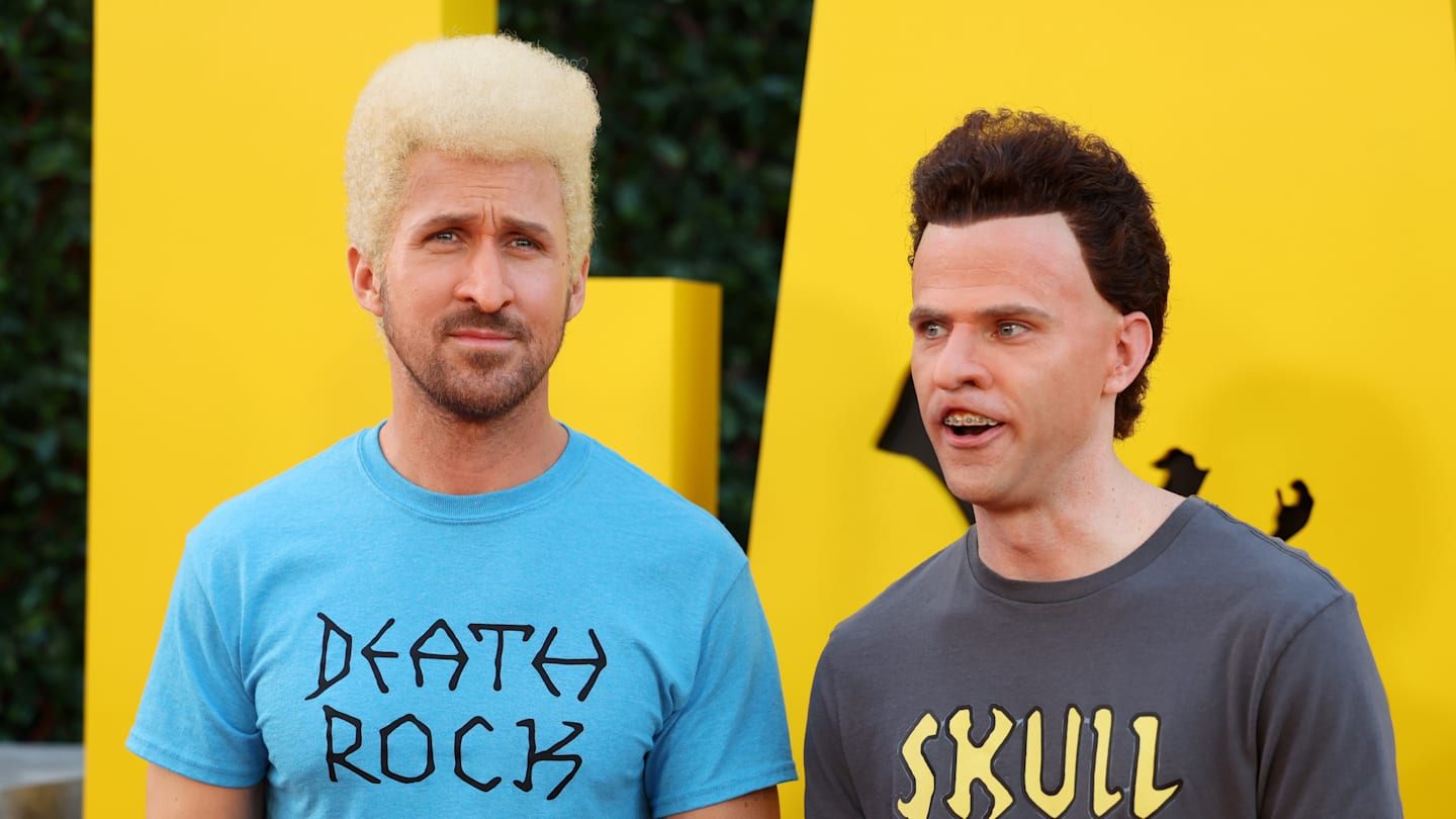 Mikey Day endorses one SNL host to join the cast (and he's not wrong)