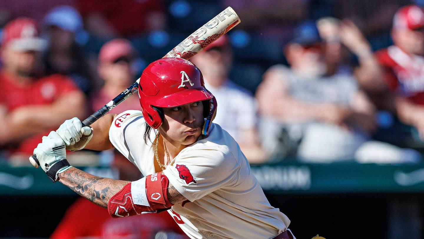 Diamond Hogs run rule South Carolina in Arkansas' SEC home opener