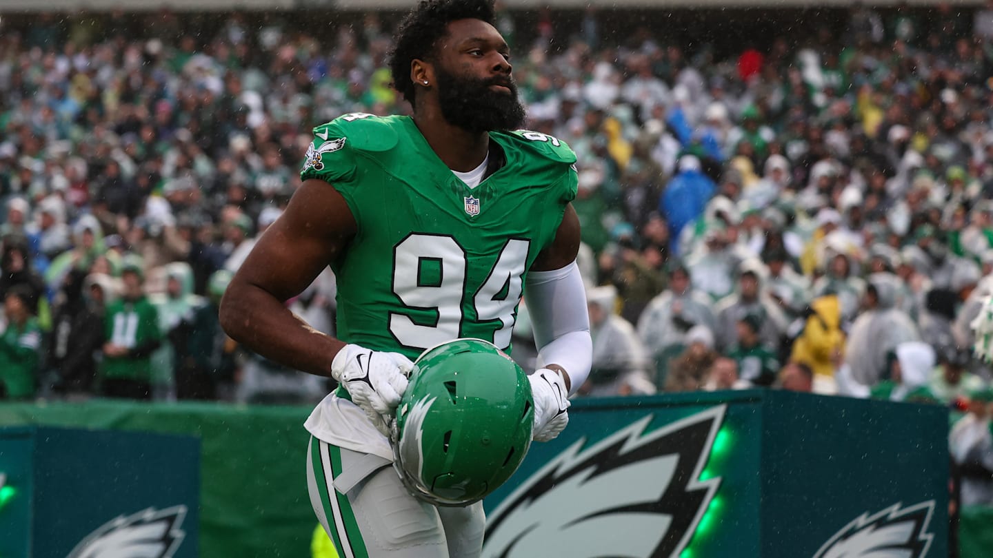 Eagles news: Josh Sweat's new number, Philly's top bounce-back candidate