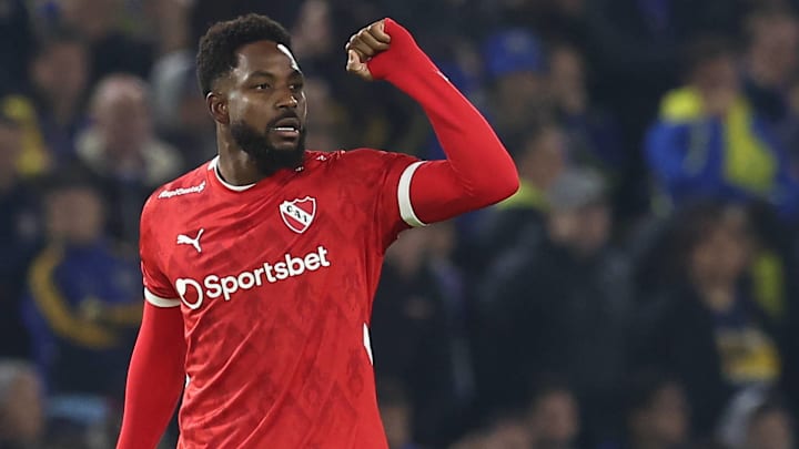 Últimas noticias de fichajes para el A2025 de la Liga MX: Angulo ...