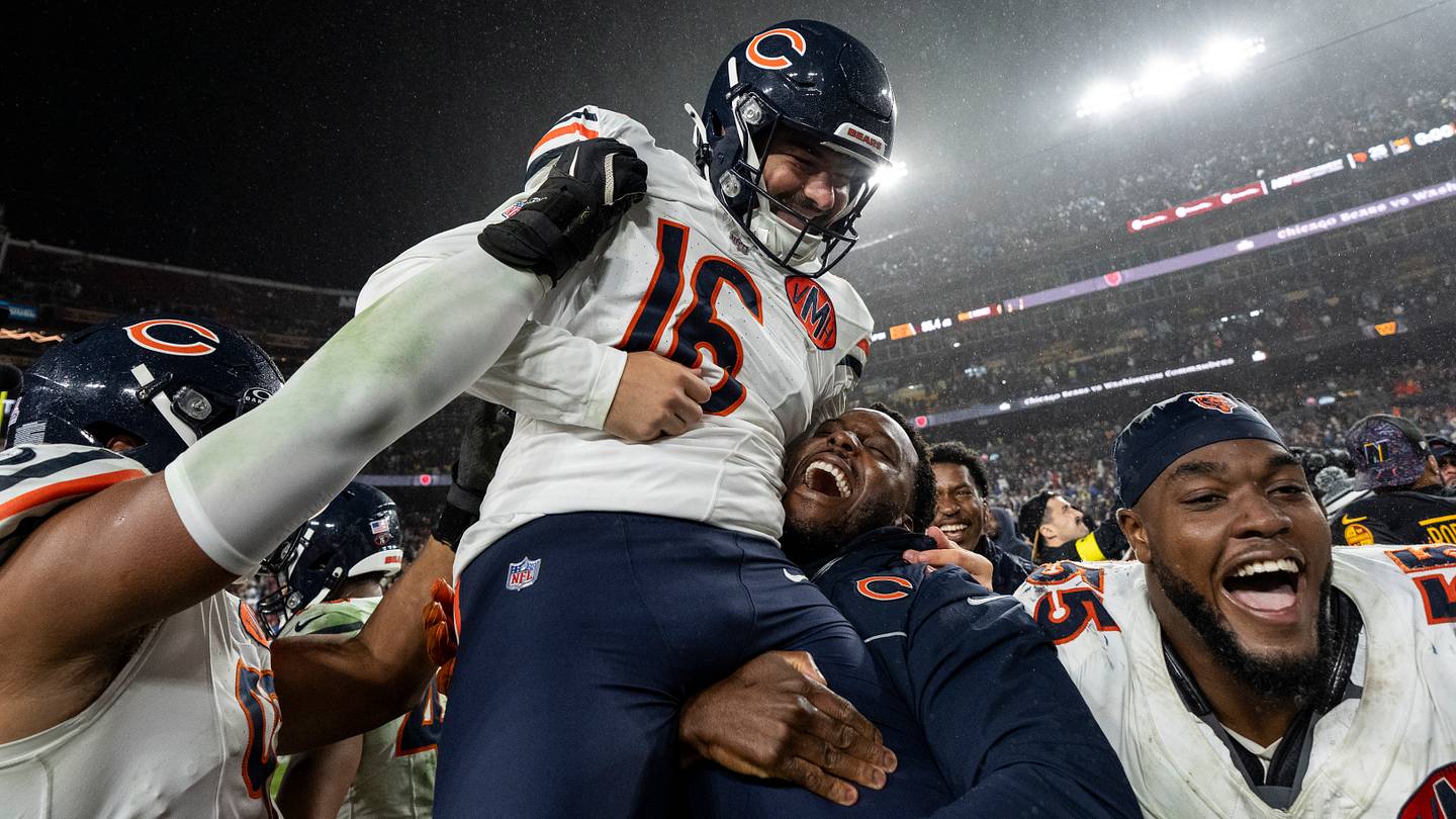4 winners (and 1 loser) from Bears' last-second revenge win over Commanders