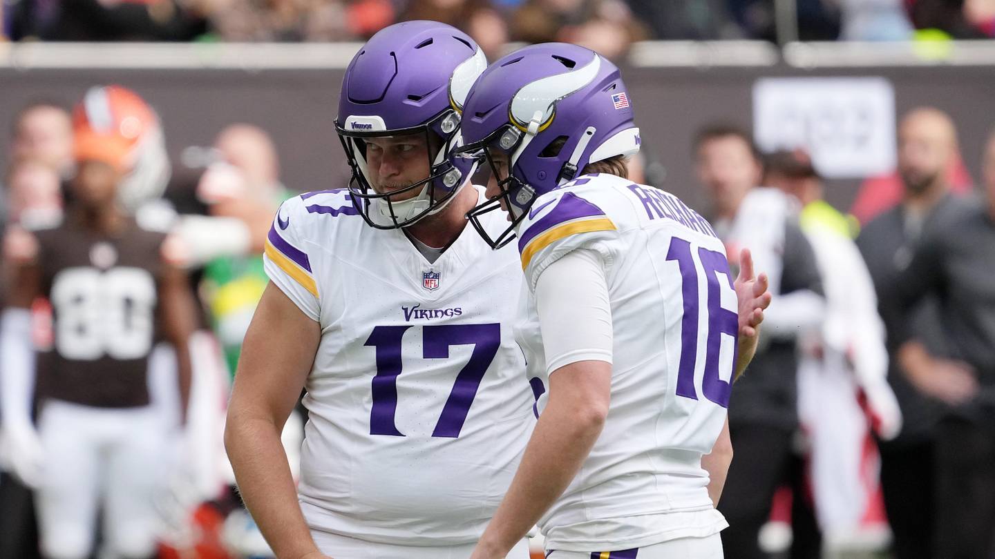 Saints Strike Gold With $14 Million Ryan Wright Deal