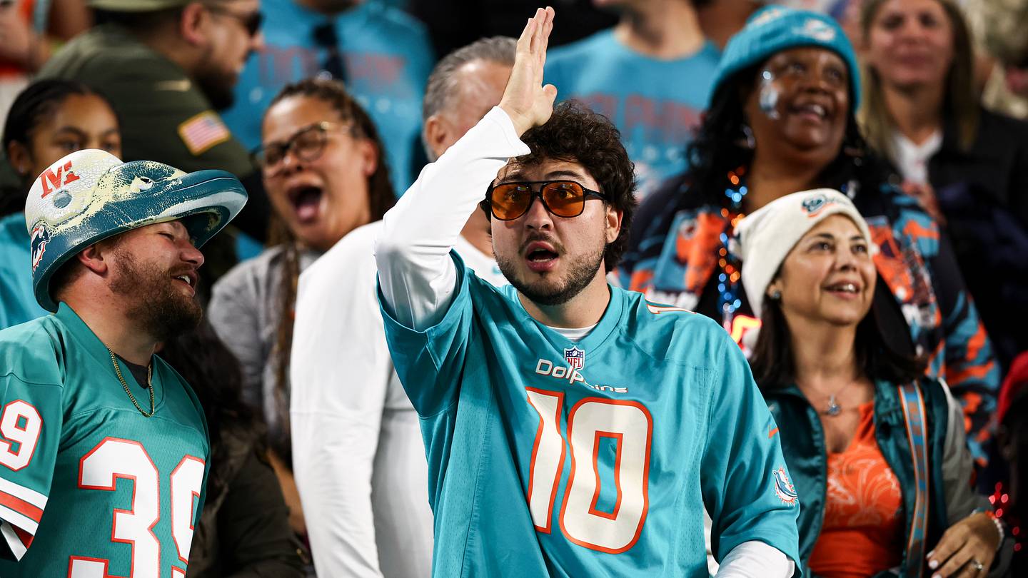 ESPN’s Quarter Century team brutally exposes Dolphins’ sad history