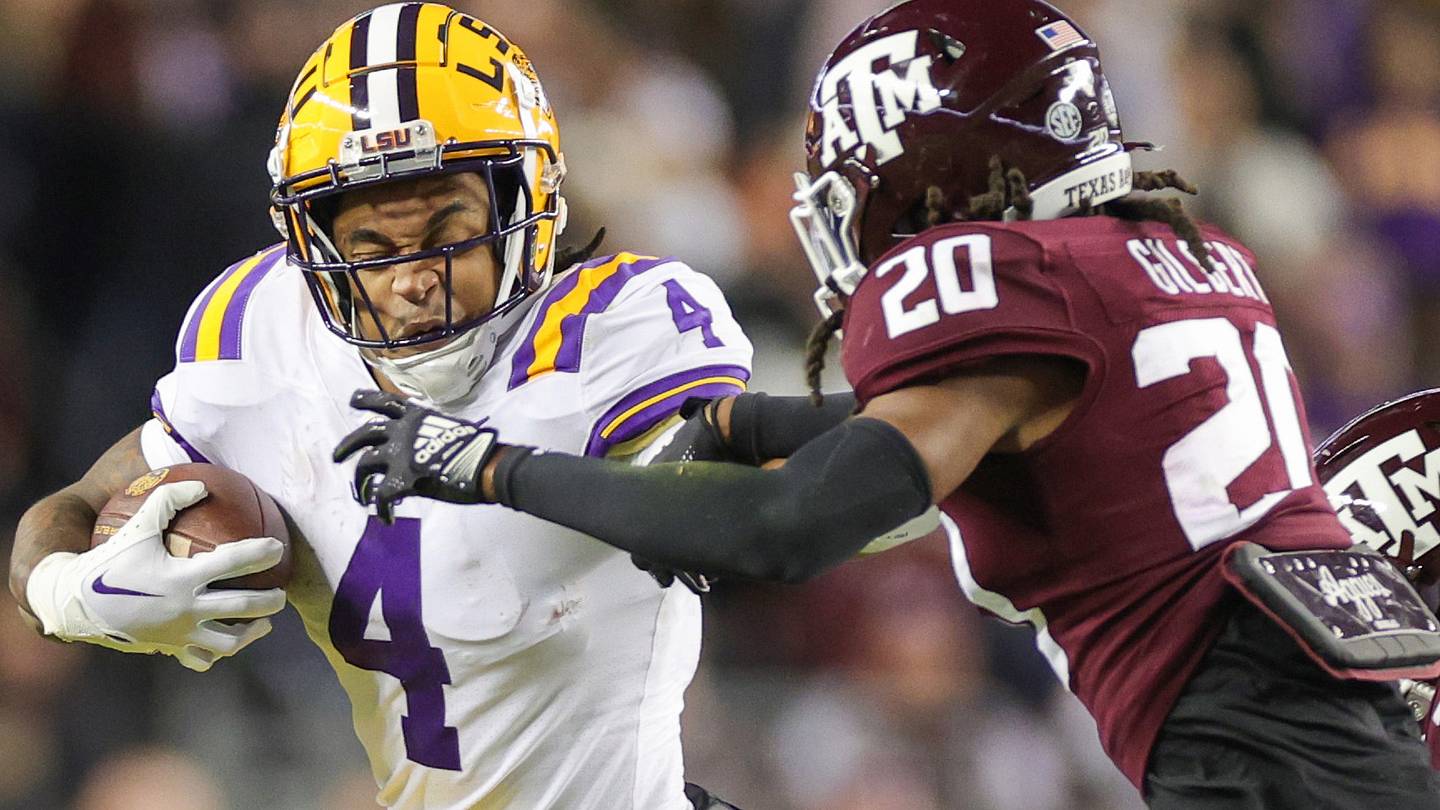 LSU Football's running back John Emery Jr suffers heartbreaking injury ...